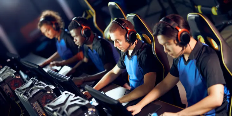 300 Esports Team Names That Dominate the Arena